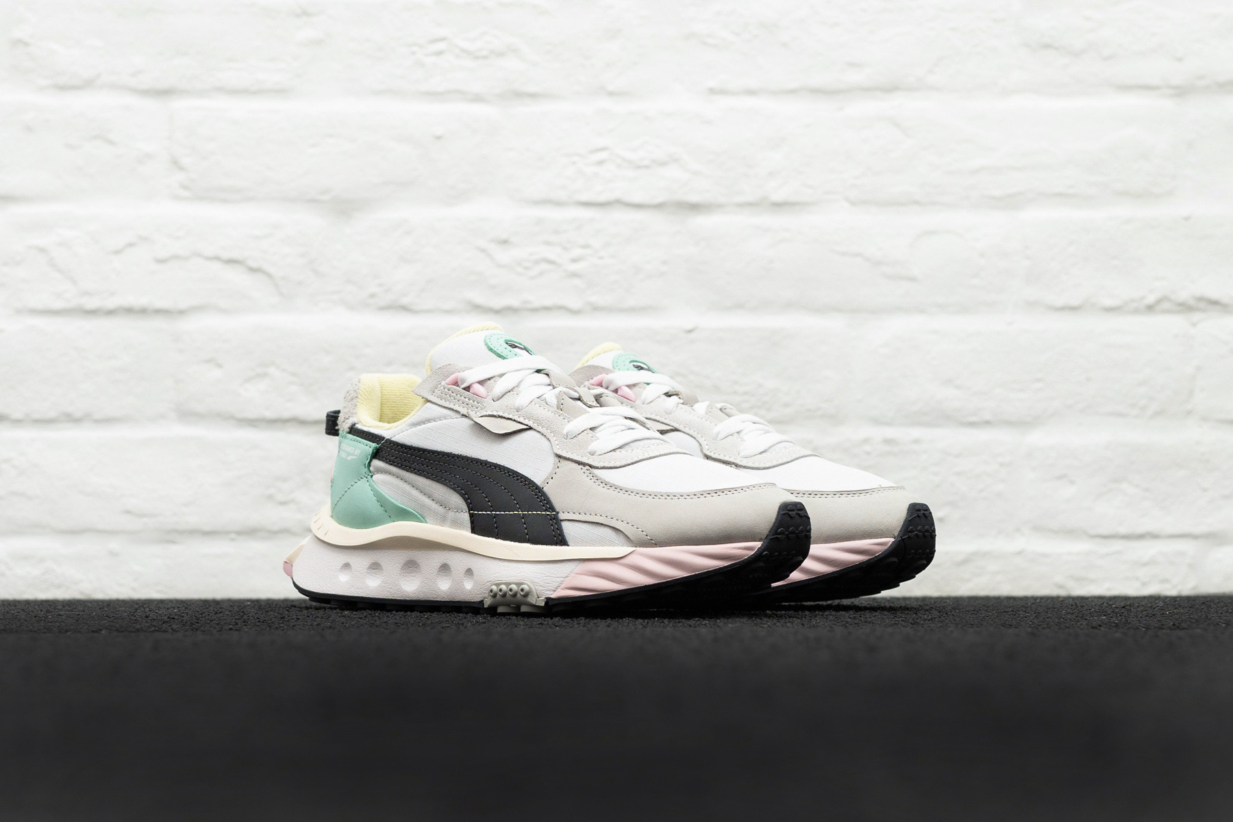 W Puma Wild Rider Layers | SKILLS - Sneaker.no - Sneaker.no